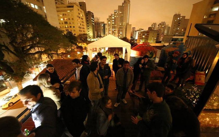 Os bares mais agitados da famosa Rua Augusta