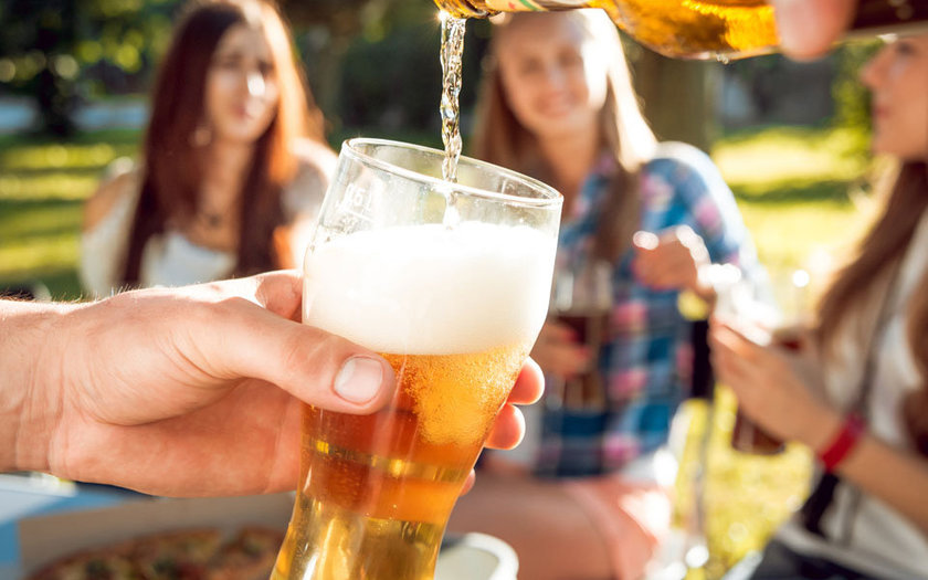 Lugares com chopp e drinks à vontade para aproveitar o happy hour em ...