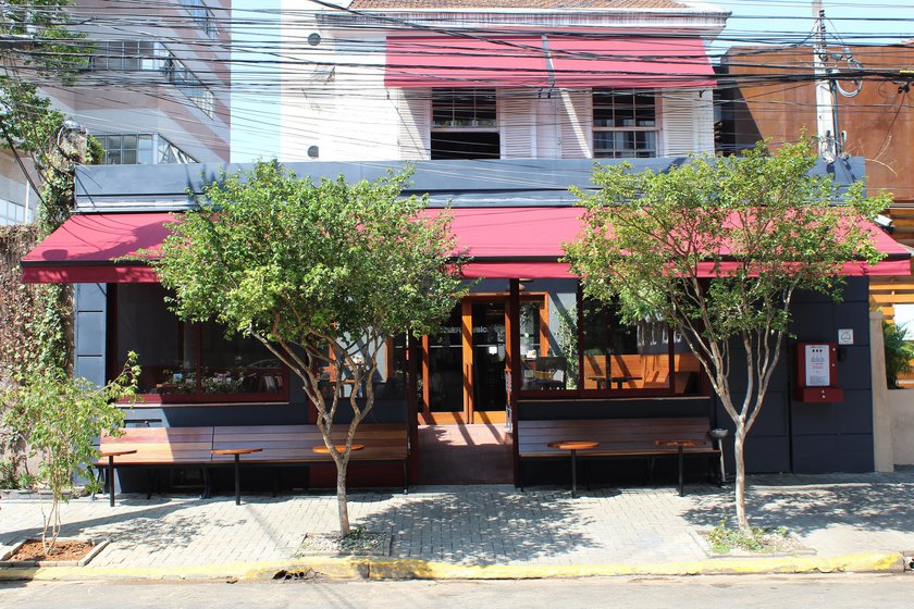 Isola Bar abre mais uma unidade no Itaim com carta renovada de drinks