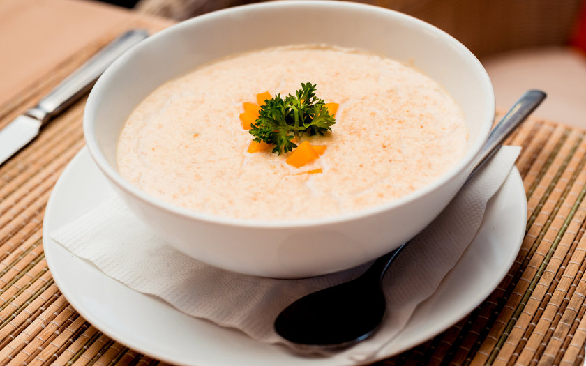 10 sopas incrivelmente saborosas que combinam com todas as estações