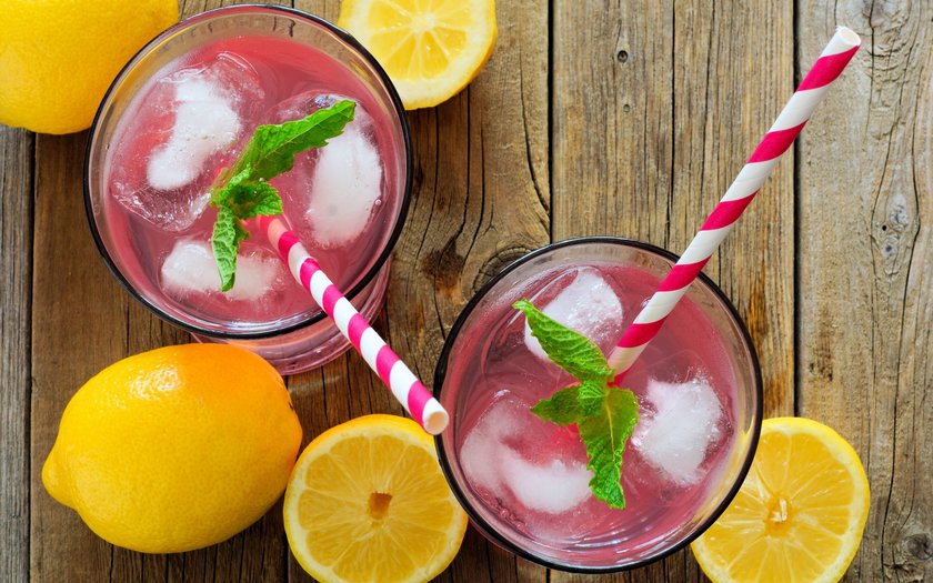 Como fazer uma deliciosa e refrescante Pink Lemonade