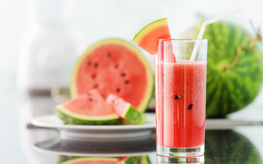 12 receitas de suco detox para você substituir o café da manhã