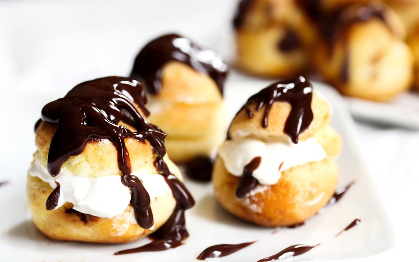 Saiba como fazer profiteroles em casa