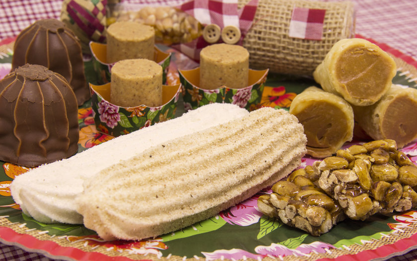 Como fazer uma saborosa Maria Mole em casa