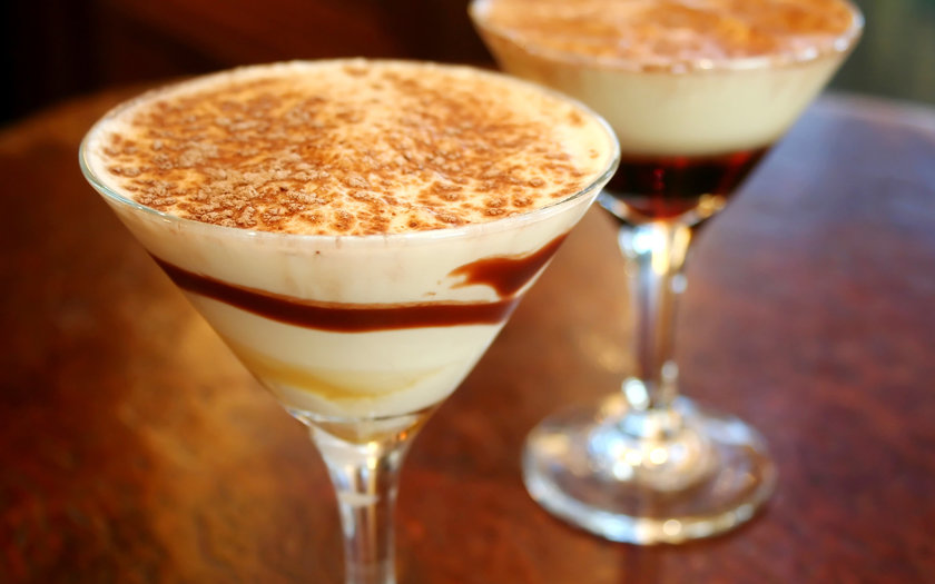 10 receitas de drinks com chocolate perfeitos para a Páscoa