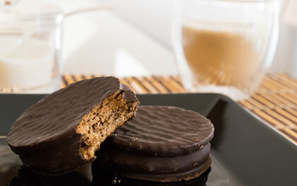 Receita: como fazer alfajor argentino em casa