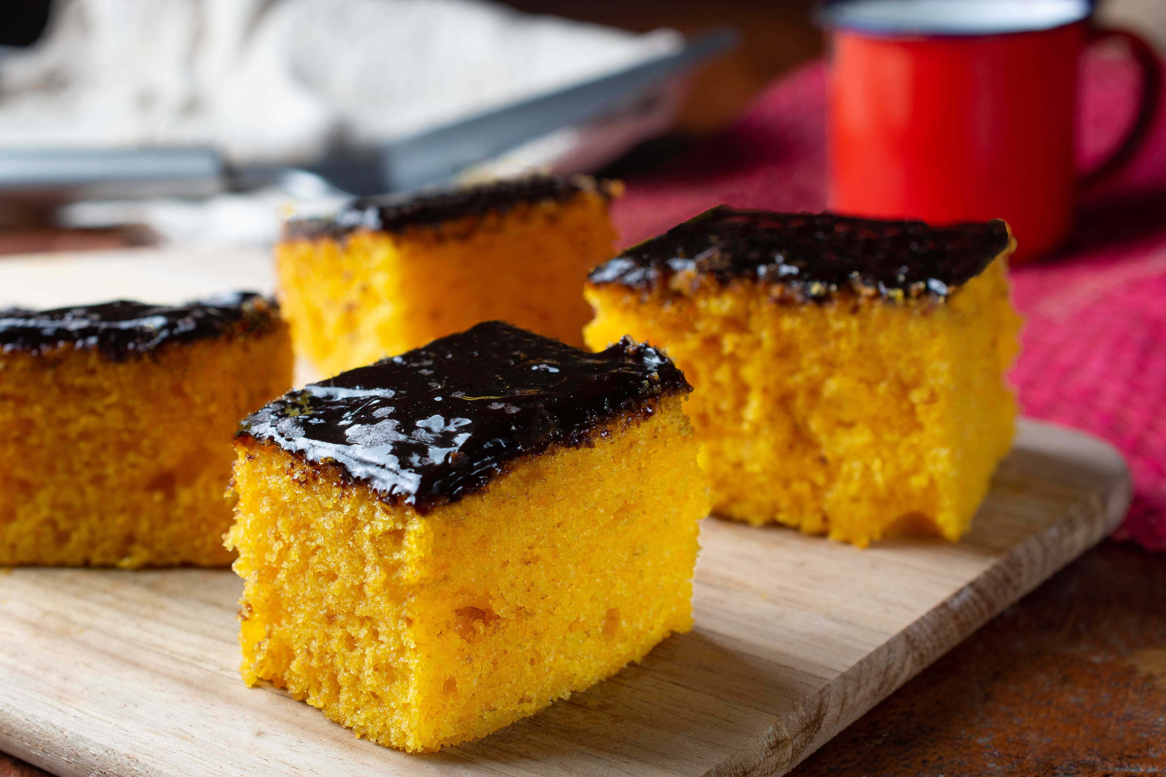 Receita: bolo de cenoura fácil e fofinho de liquidificador!