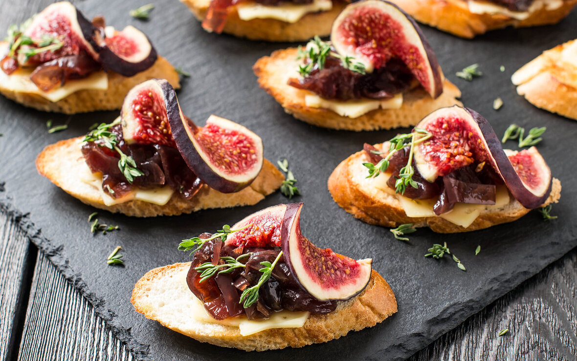 16 receitas de canapés saborosos para você preparar hoje mesmo