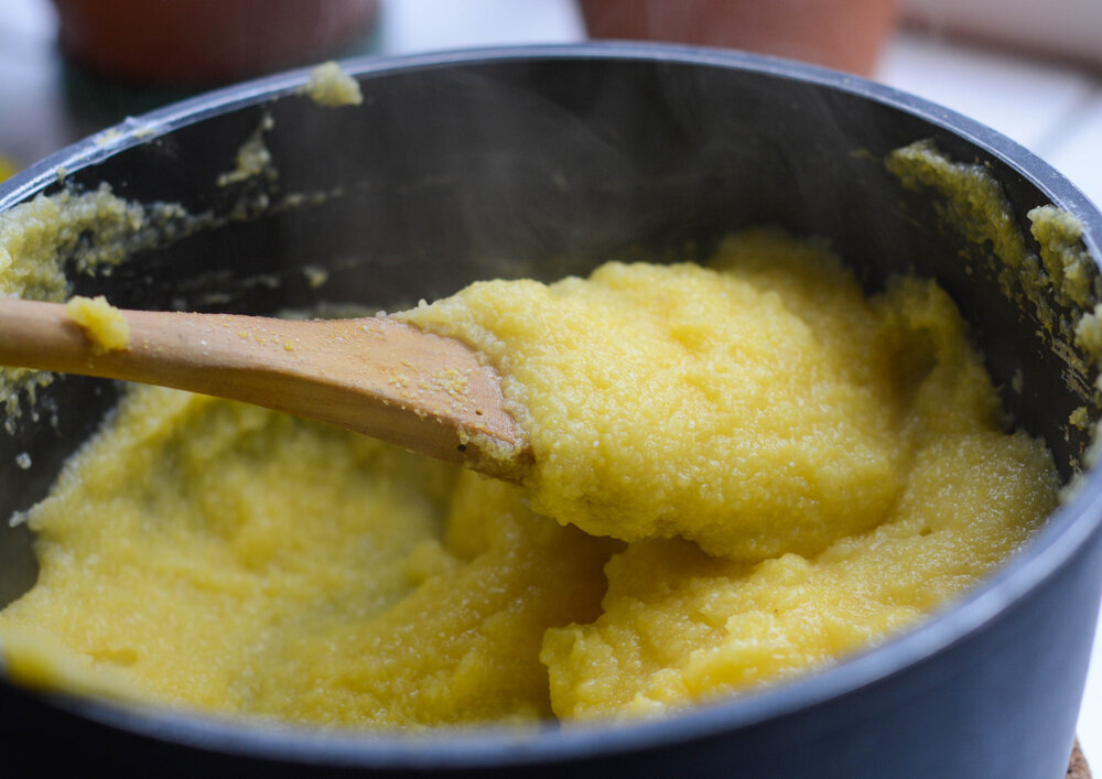 Receita: Polenta Mole Simples com Ragu de Carne