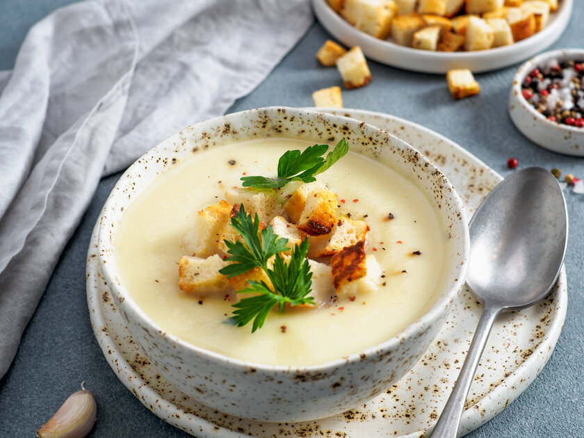 Receita de sopa de batata doce é cremosa e simples de fazer; confira! Receita de sopa de batata doce é cremosa e simples de fazer; confira!