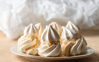 Receita de suspiro caseiro é deliciosa e simples de fazer; confira!