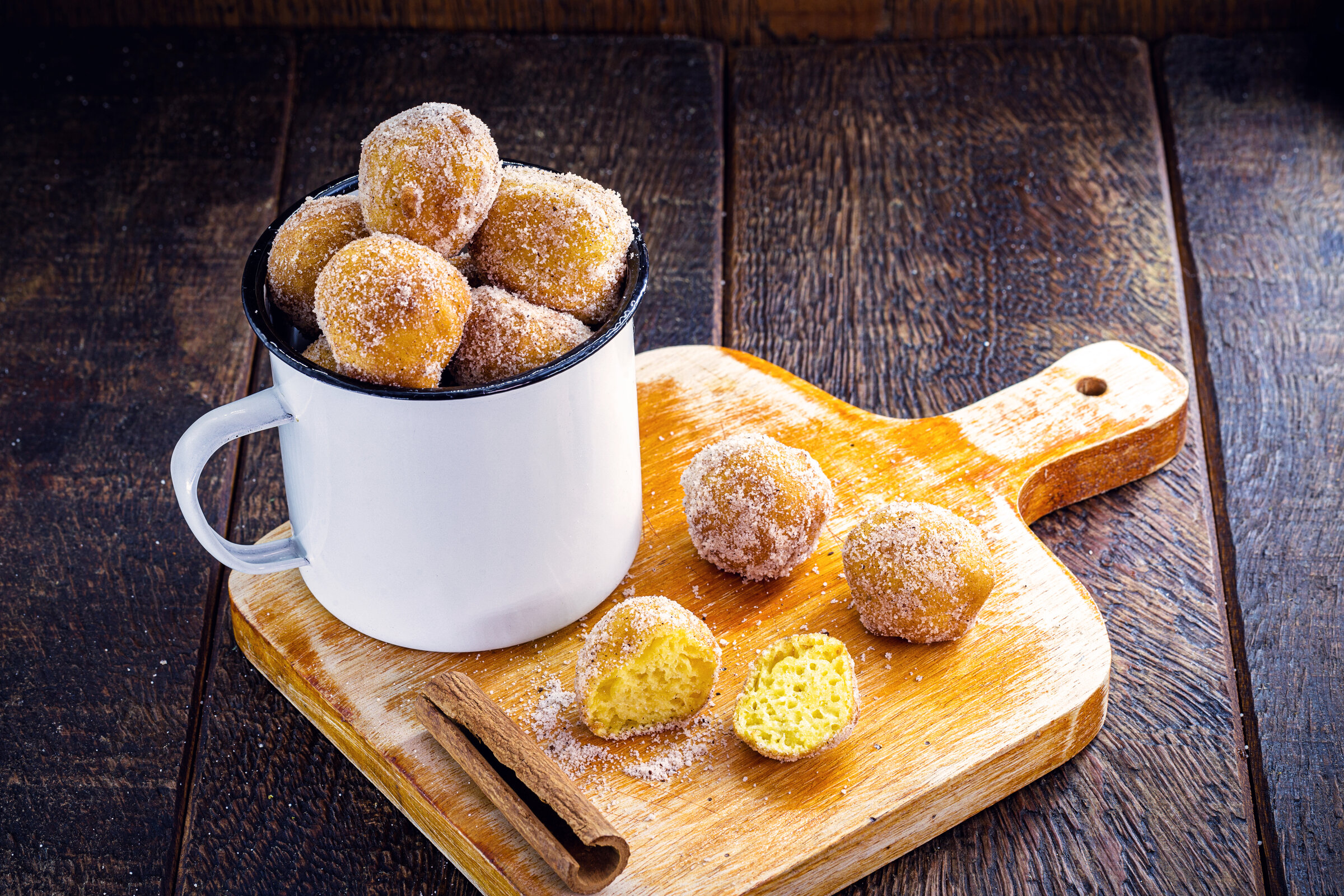 8 receitas irresistíveis de bolinho de chuva