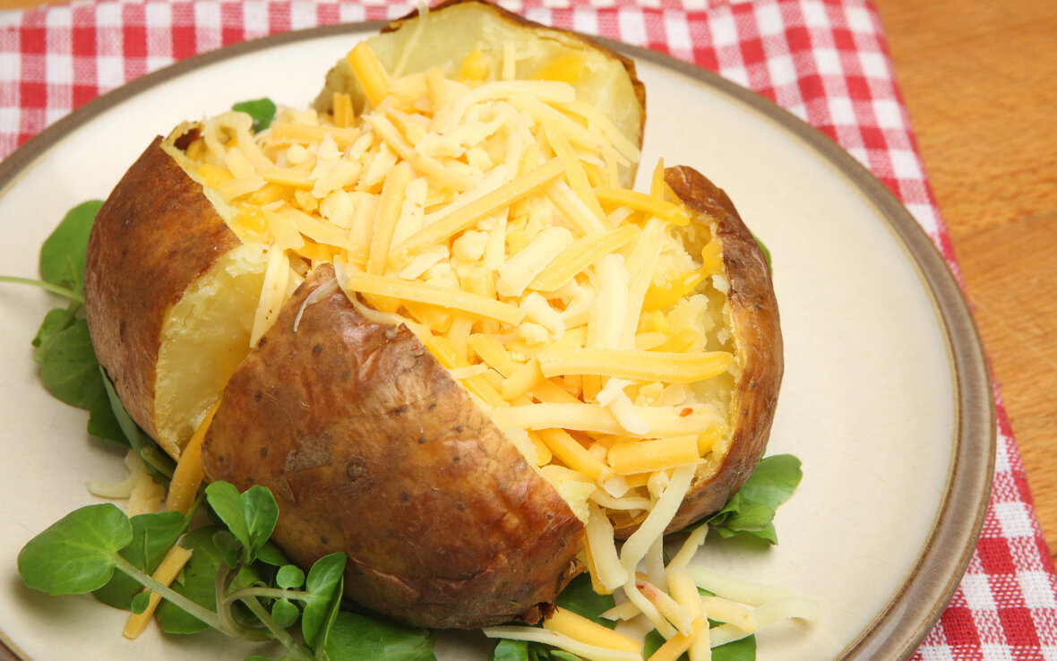 10 receitas diversas de batata recheada