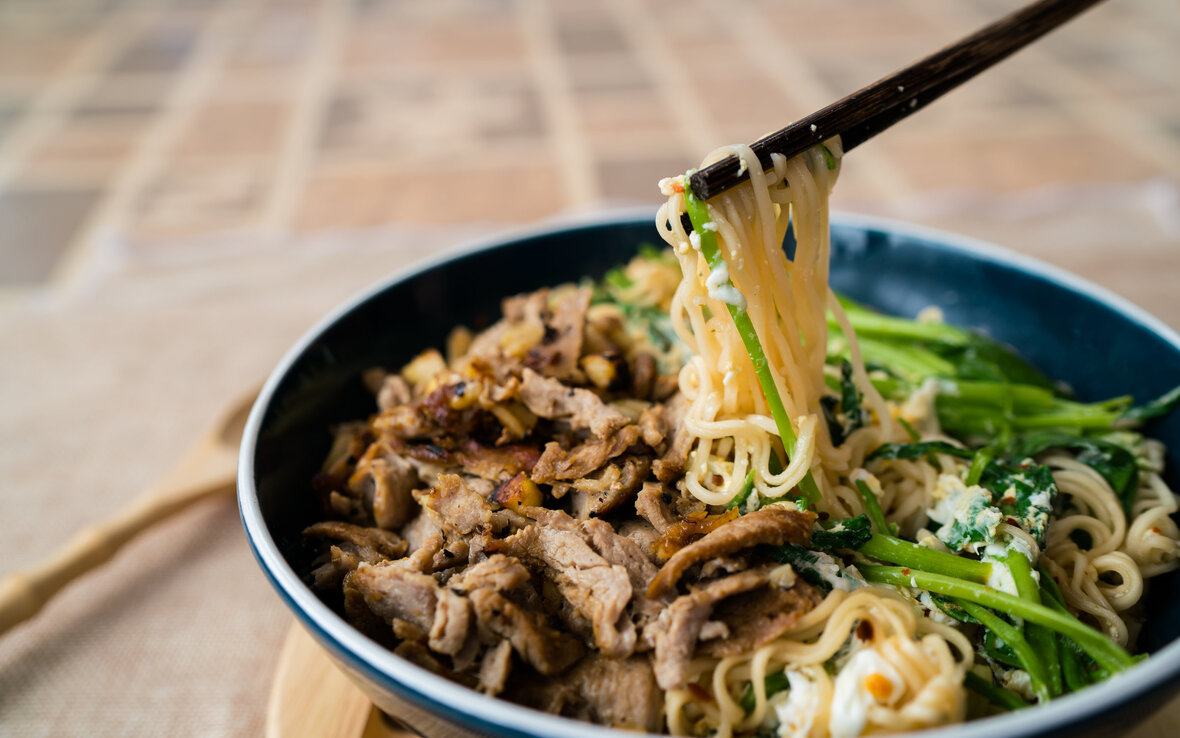 8 receitas para quem ama noodles