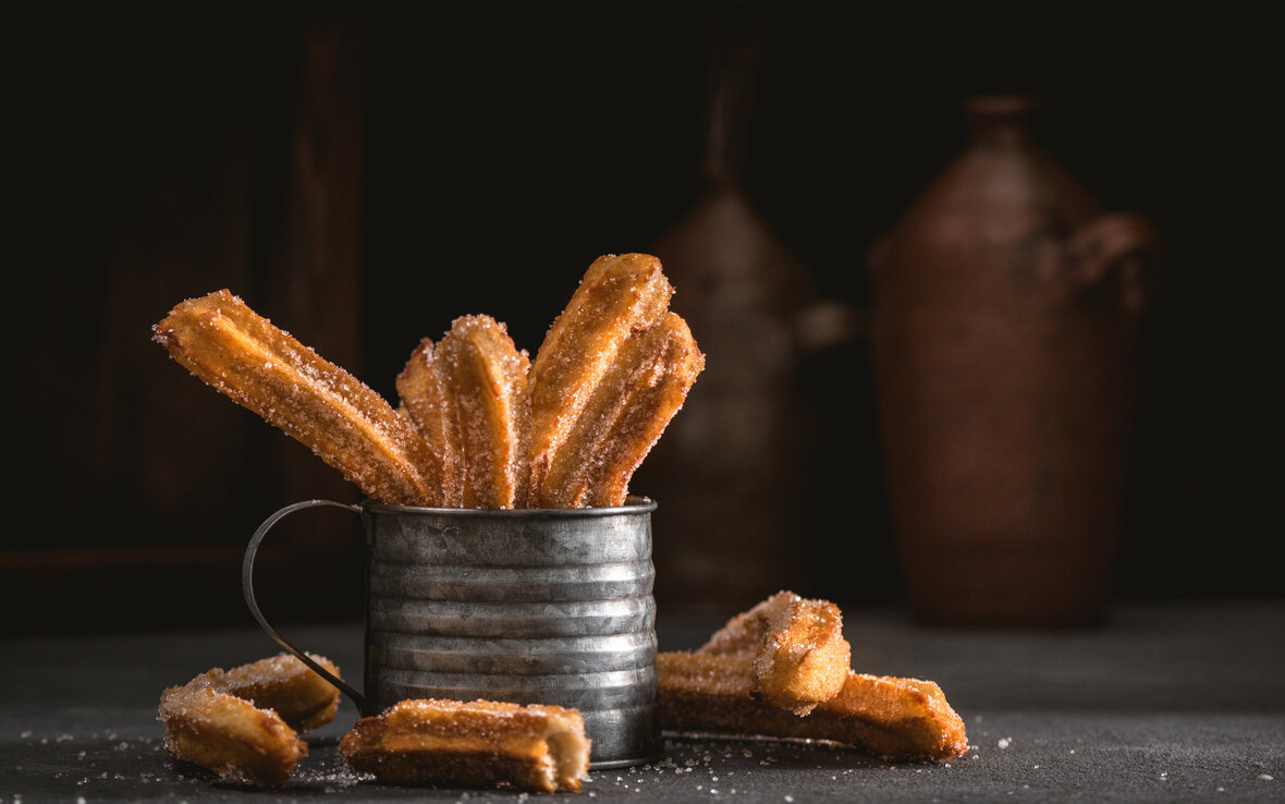 Churros de pão vai te surpreender pelo sabor; veja a receita!