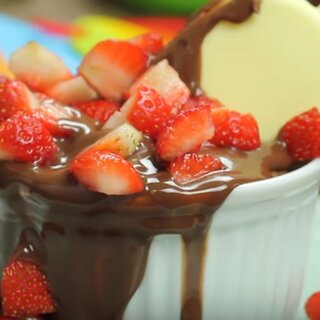Aprenda a fazer um saboroso Grand Gateau de Nutella