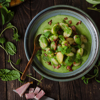 Nhoque verde, mais conhecido como 'nhoque do poder', é fácil de fazer ...