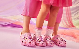 10 collabs da Crocs que vão te convencer a adquirir o famoso calçado