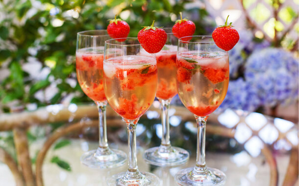 22 receitas de drinks alcoólicos e bem gelados para se refrescar neste ...