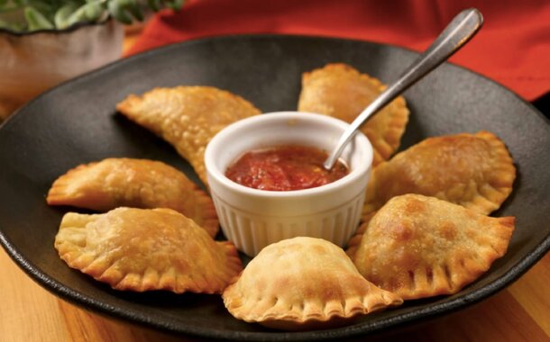 27 lugares para pedir boas porções de pastel em São Paulo