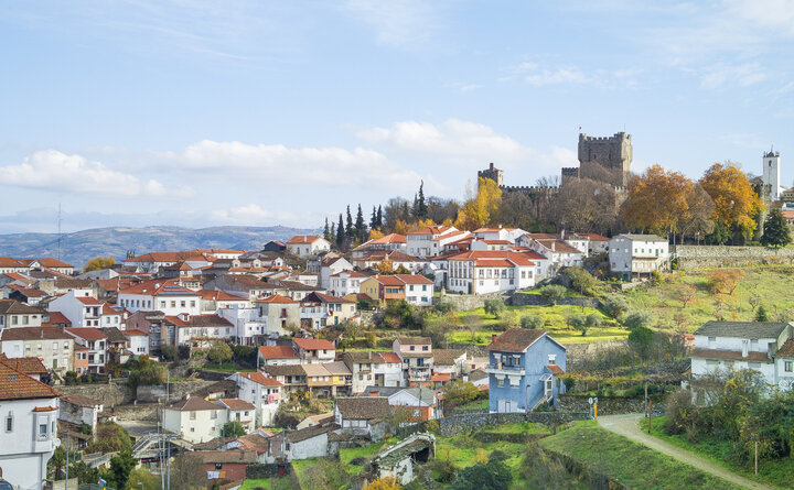 10 castelos impressionantes para conhecer em Portugal