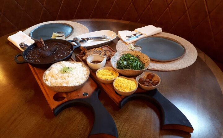 7 lugares em São Paulo que servem feijoada aos finais de semana