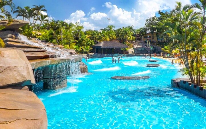 Conheça o Thermas Water Park, parque aquático próximo a São Paulo que ...