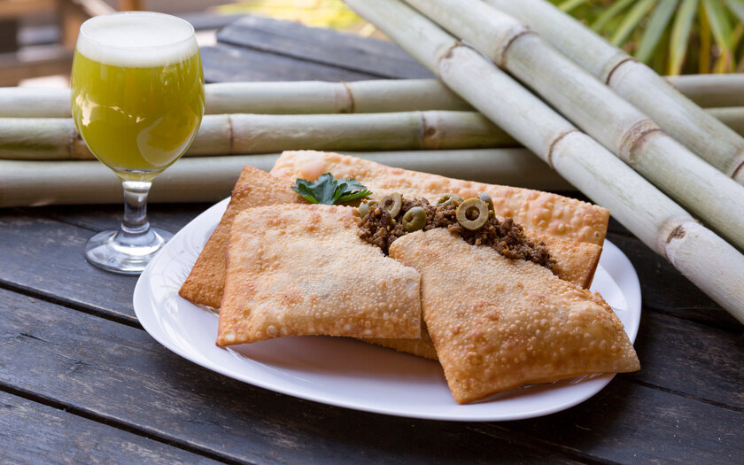 7 lugares para comer pastel em São Paulo