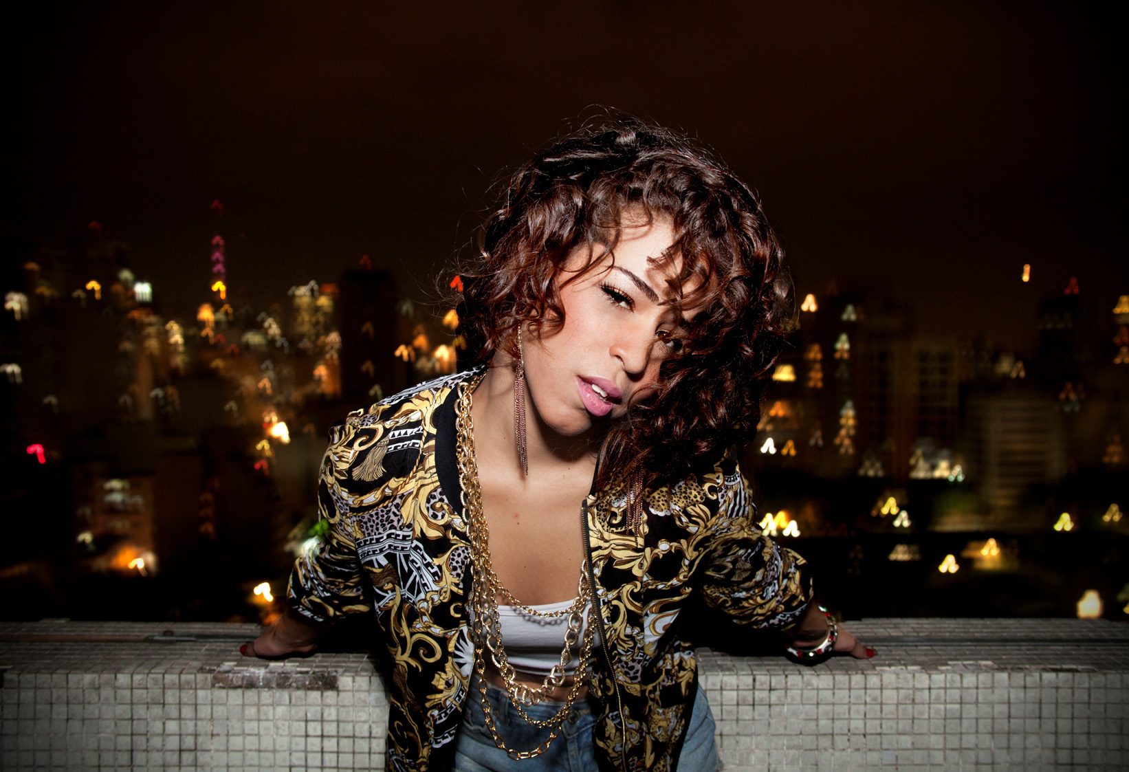 Flora Matos - SESC Santo Amaro - sábado 01-08-2015 - Guia da Semana